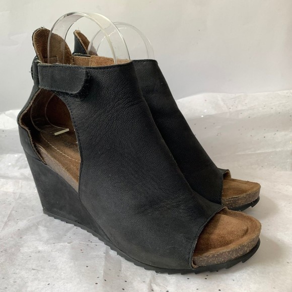 Diba True | Shoes | Diba True Black Nubuck Platform Wedge Sandals Cut ...